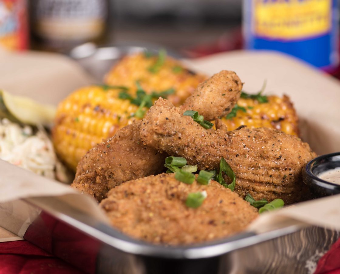 Top 10 Restaurants with Delicious Fried Chicken in Toronto - View the VIBE