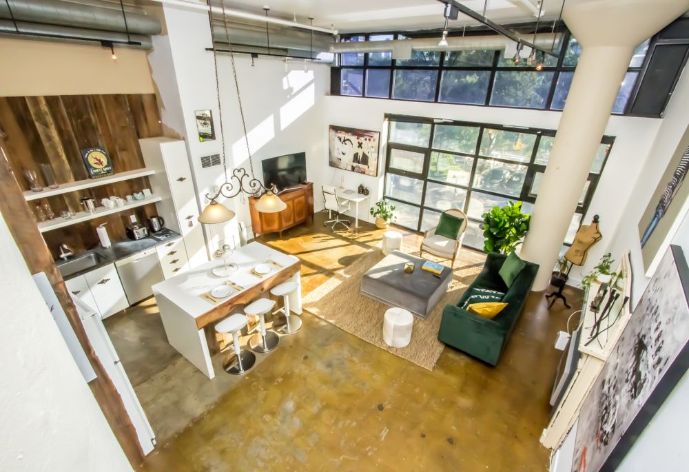 The Top 10 Photography Studios in Toronto - View the VIBE