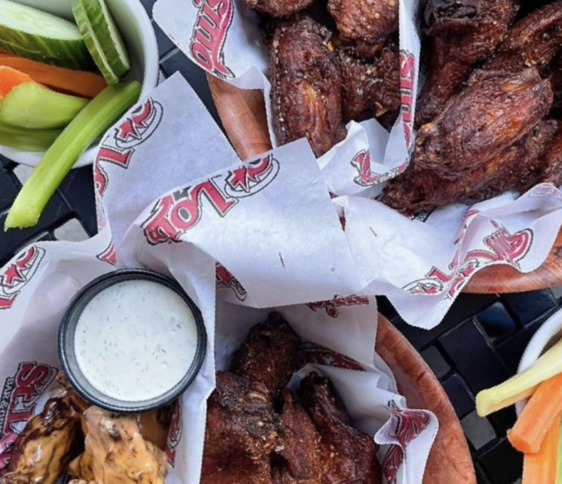 This Restaurant Is Offering All-You-Can-Eat-Wings In Toronto For A ...