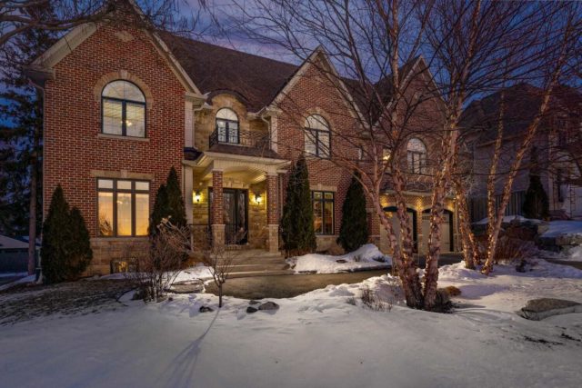 5 Suburban Dream Homes That are Drawing Toronto Locals out of the City